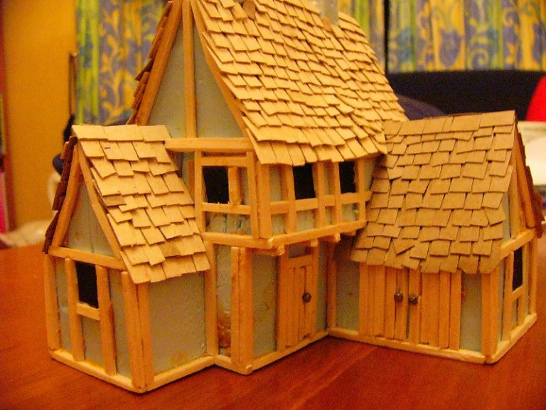 28mm Conflix-style Medieval Houses – The Woolshed Wargamer